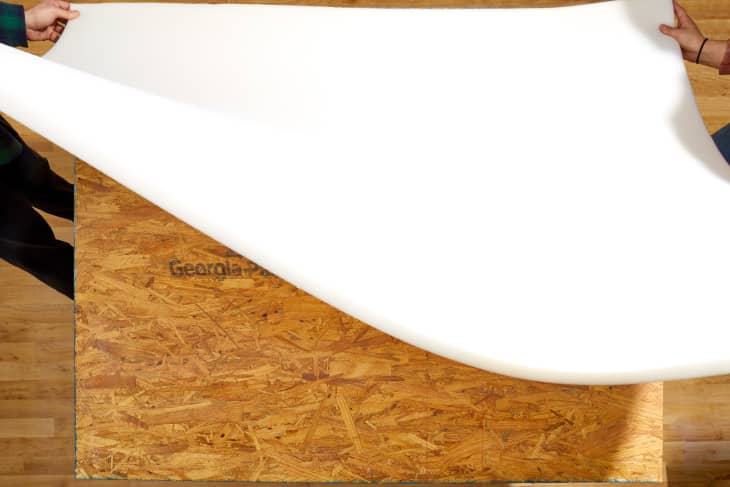 How to Make a DIY Upholstered Headboard - Steps & Photos | Apartment ...