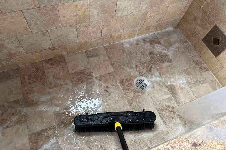 This Weird Hack Uses a Broom to Clean the Shower & Bathtub | Apartment ...