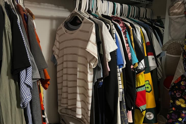 I Tried the "1-in-10-Out" Rule to Declutter | Apartment Therapy