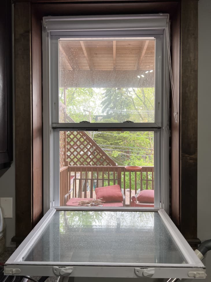 How to Clean Windows in 8 Steps | Apartment Therapy