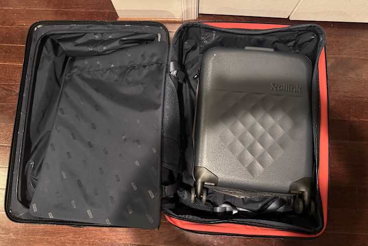 Use the "Reverse Nesting Method" to Pack a Suitcase | Apartment Therapy