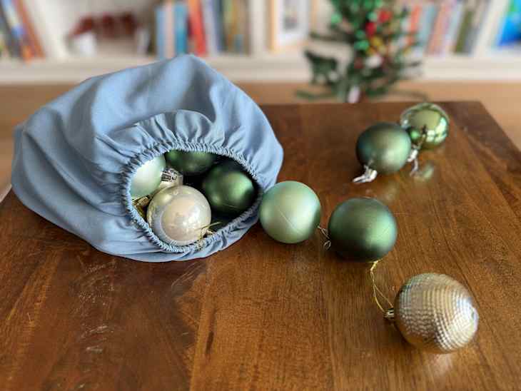 How to Store Christmas Decorations (Our 10 Best Tips) | Apartment Therapy