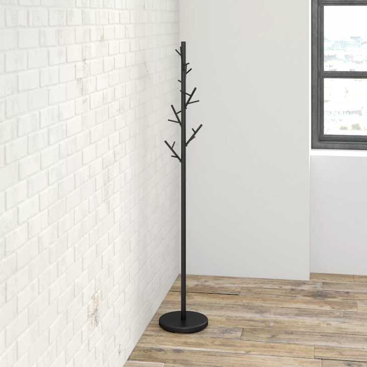 17 Clever Small Space Hat and Coat Storage Ideas | Apartment Therapy