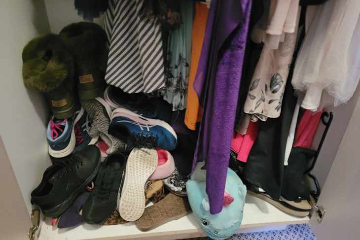 I Used AI to Declutter My Closet, and It Cleared It Out | Apartment Therapy
