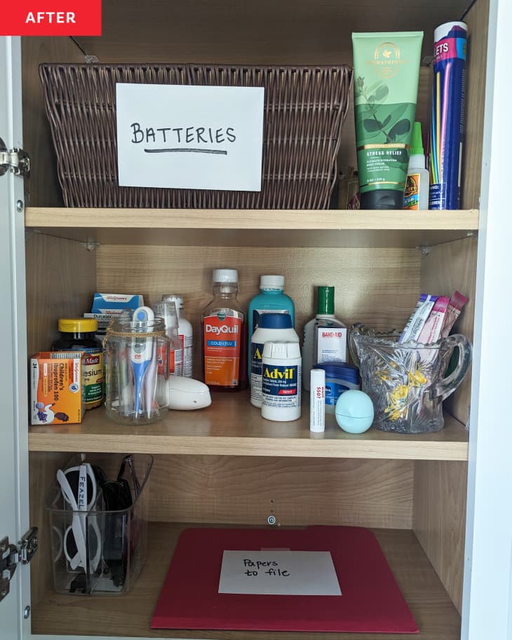 How a Pro Organizer Helped Me Organize My Kitchen Cabinet | Apartment ...
