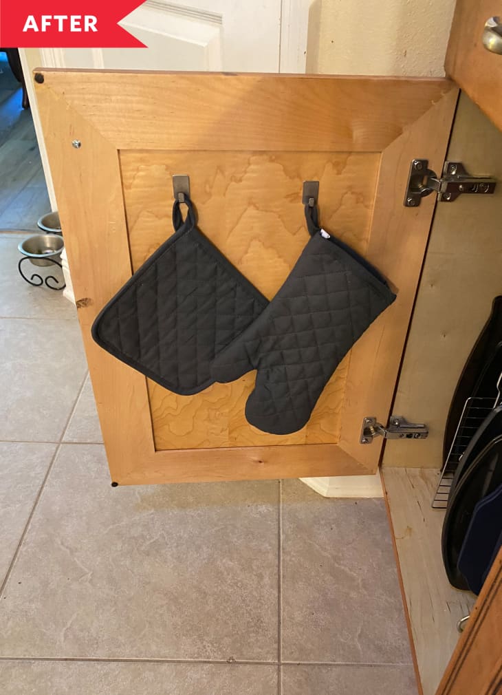 I Tried a Pot Holder Storage Tip from Emily Henderson | Apartment Therapy