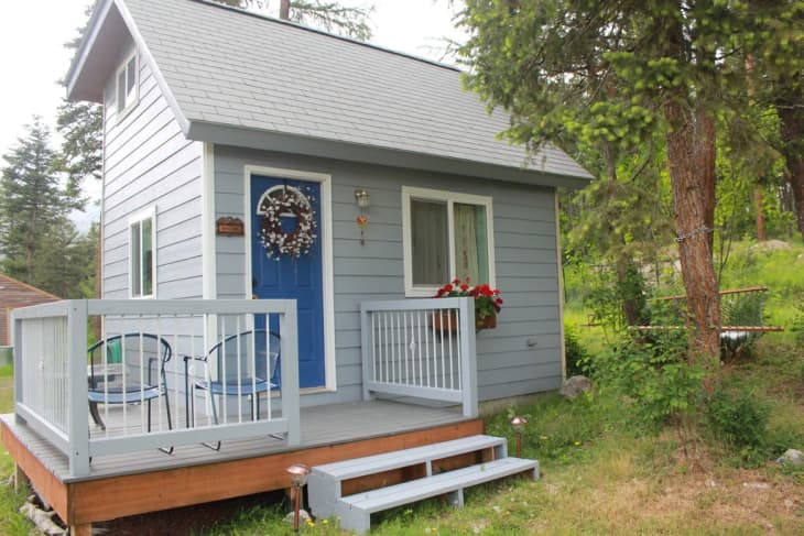 These 7 Cheap Tiny House Vacation Rentals Start At Just Under $50/Night ...