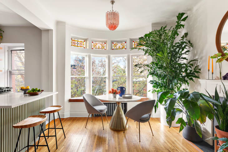 See How 2 Friends Living in Identical Brooklyn Condos Decorated Their ...