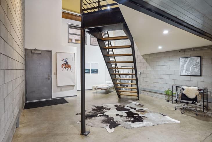 This Industrial Minneapolis Loft Makes Cinder Block Look Cool ...