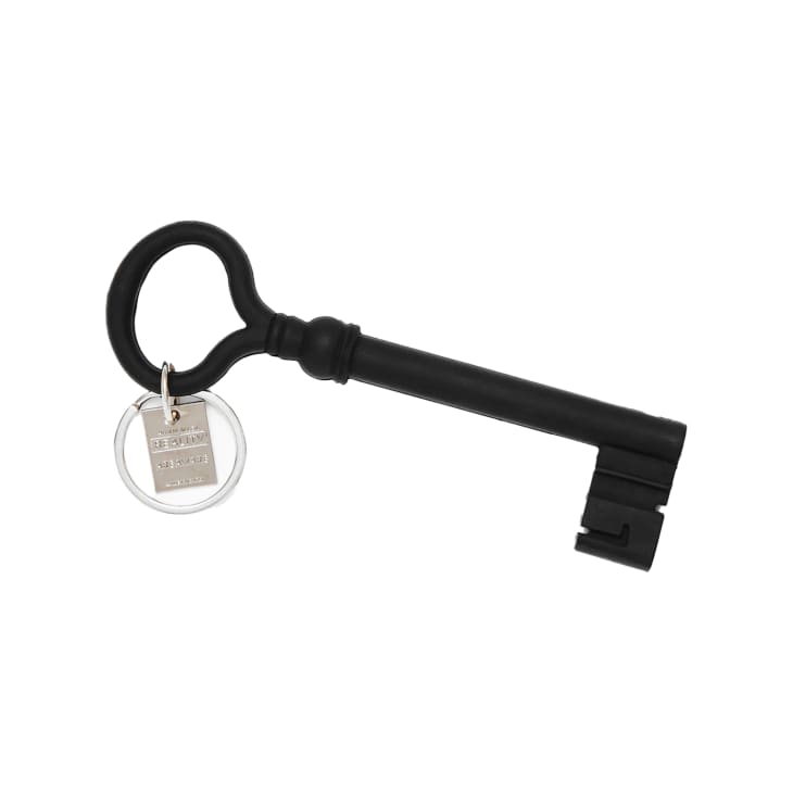 6 Keychain Accessories That’ll Make Your House Keys Sparkle | Apartment ...