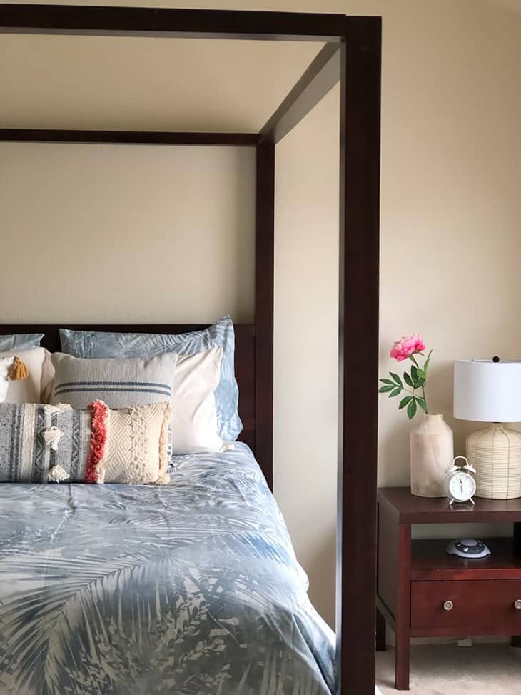 I Didn’t Expect to Grieve My Bachelorette Pad | Apartment Therapy