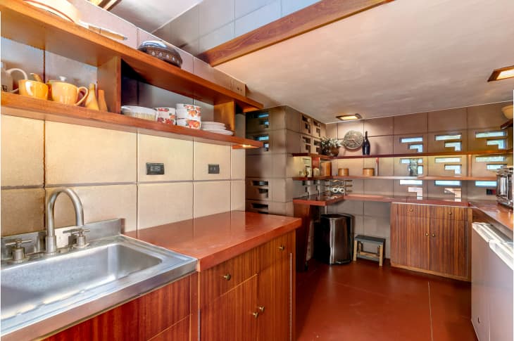Frank Lloyd Wright's Eppstein House Is for Sale | Apartment Therapy
