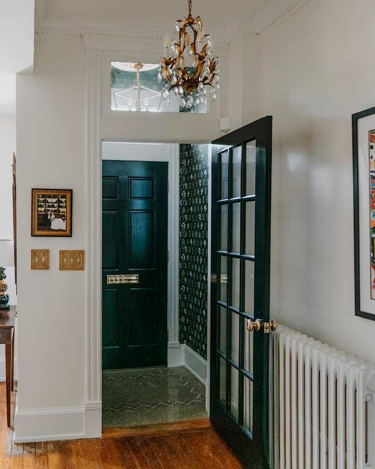 What is a Vestibule? Why Every Home Should Have One | Apartment Therapy