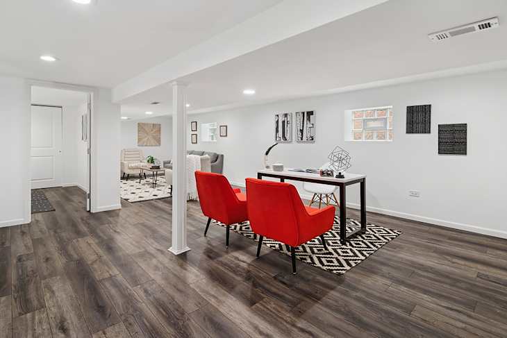 A Home Stager Used Paint to Transform This Dark Kitchen | Apartment Therapy