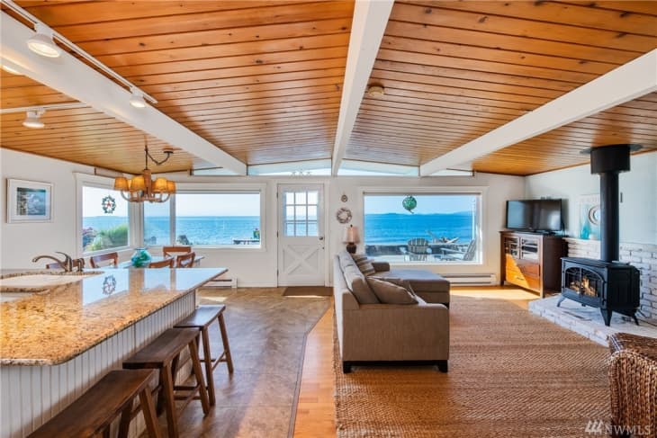 Beach Houses for Sale — 2647 West Beach Rd, Oak Harbor, WA | Apartment ...