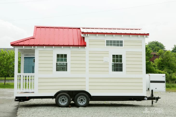 6 Tiny Houses Under $30K - Affordable Tiny House Kits (on Wheels or ...
