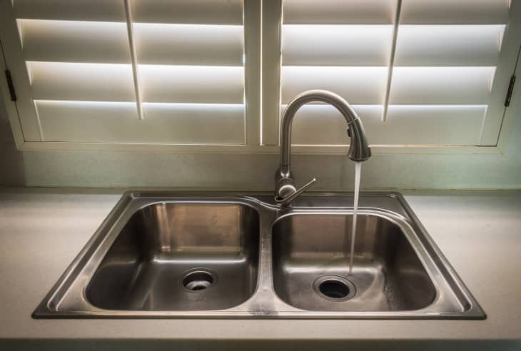 The Kinds of Sinks Real Estate Agents Wish You Wouldn't Install ...