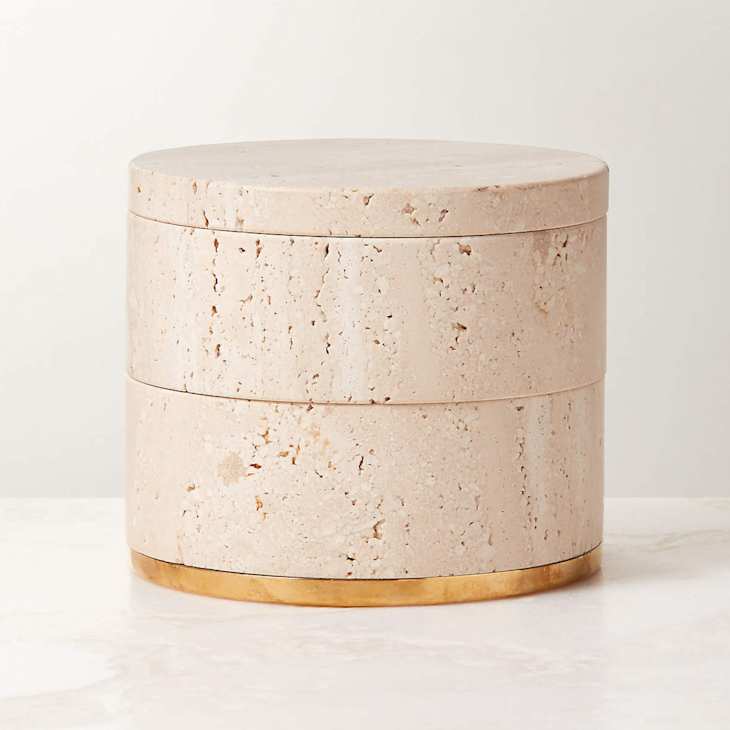 40 Best Gifts for Minimalists in 2024 | Apartment Therapy