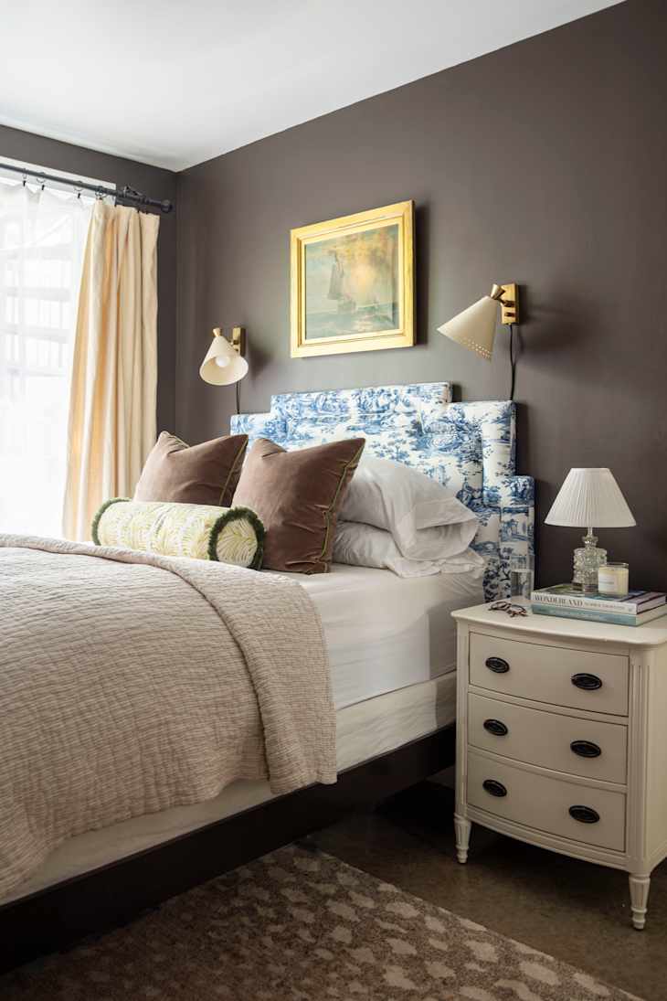 Vintage Textiles Are One of 2026’s Top Home Decor Trends | Apartment ...