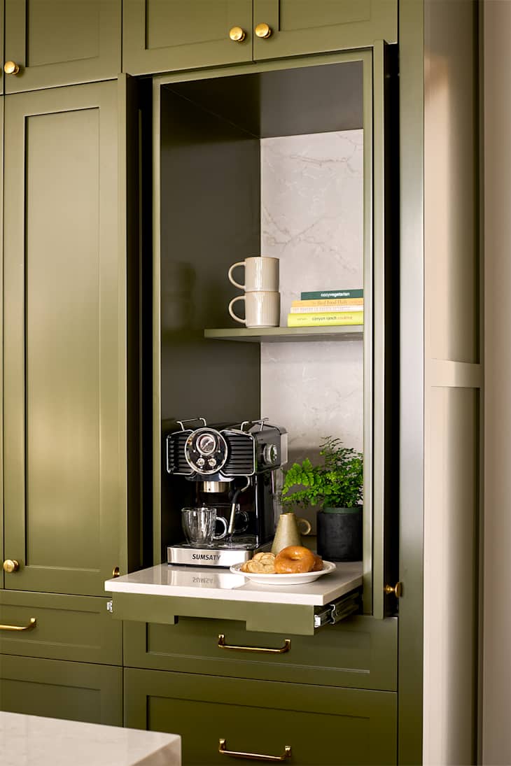 Coffee Bars Are This Year’s Hottest Kitchen Design Feature | Apartment ...