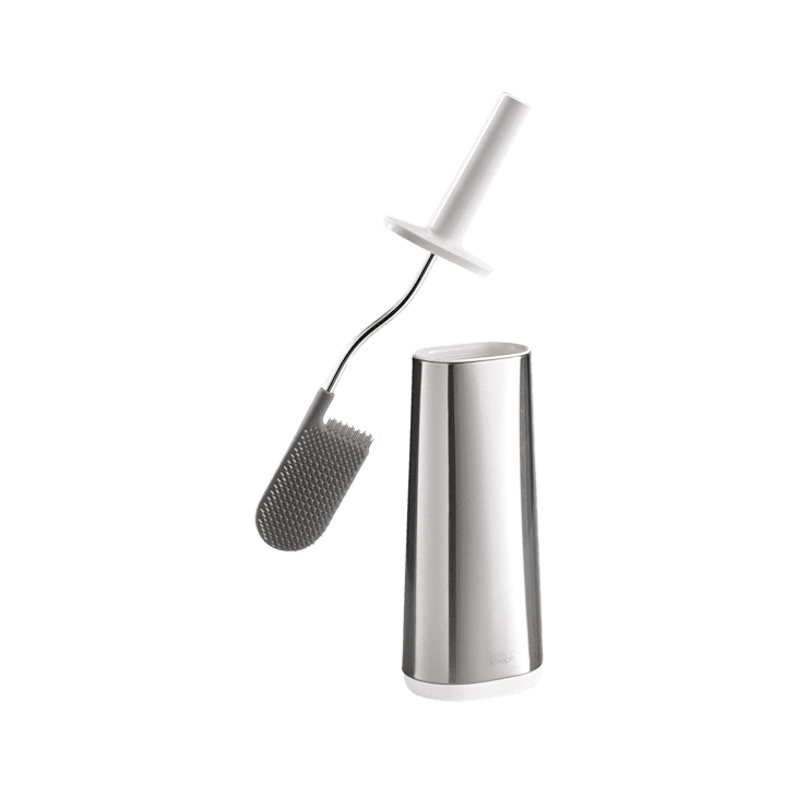 4 Cleaning Tools Everyone Needs in Their Bathroom | Apartment Therapy