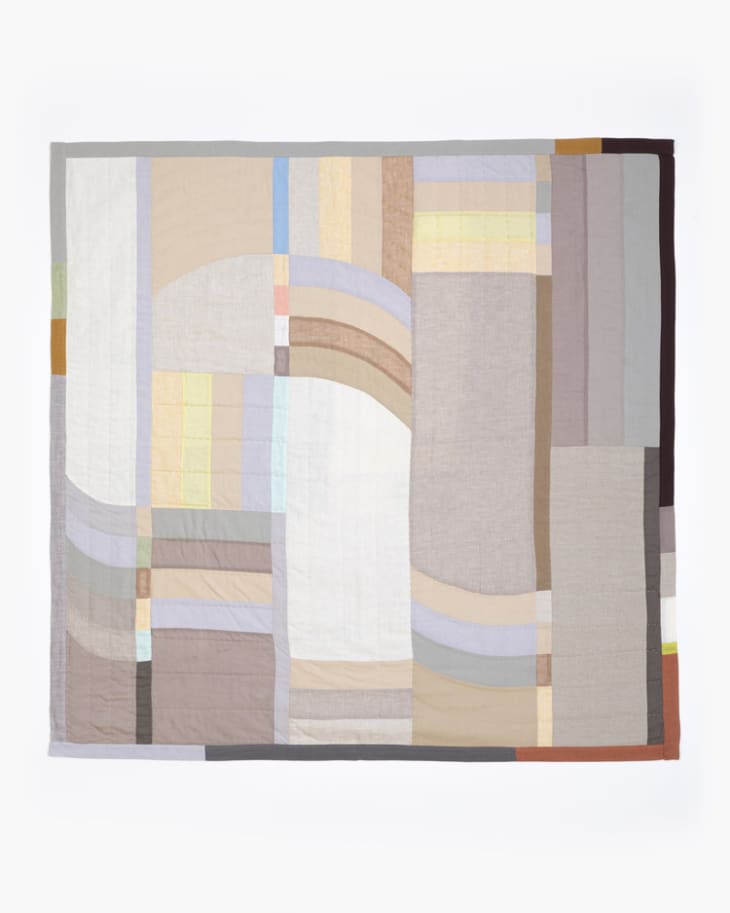 The Best Quilts to Hang as Wall Art - Modern Quilt Decor Trend ...