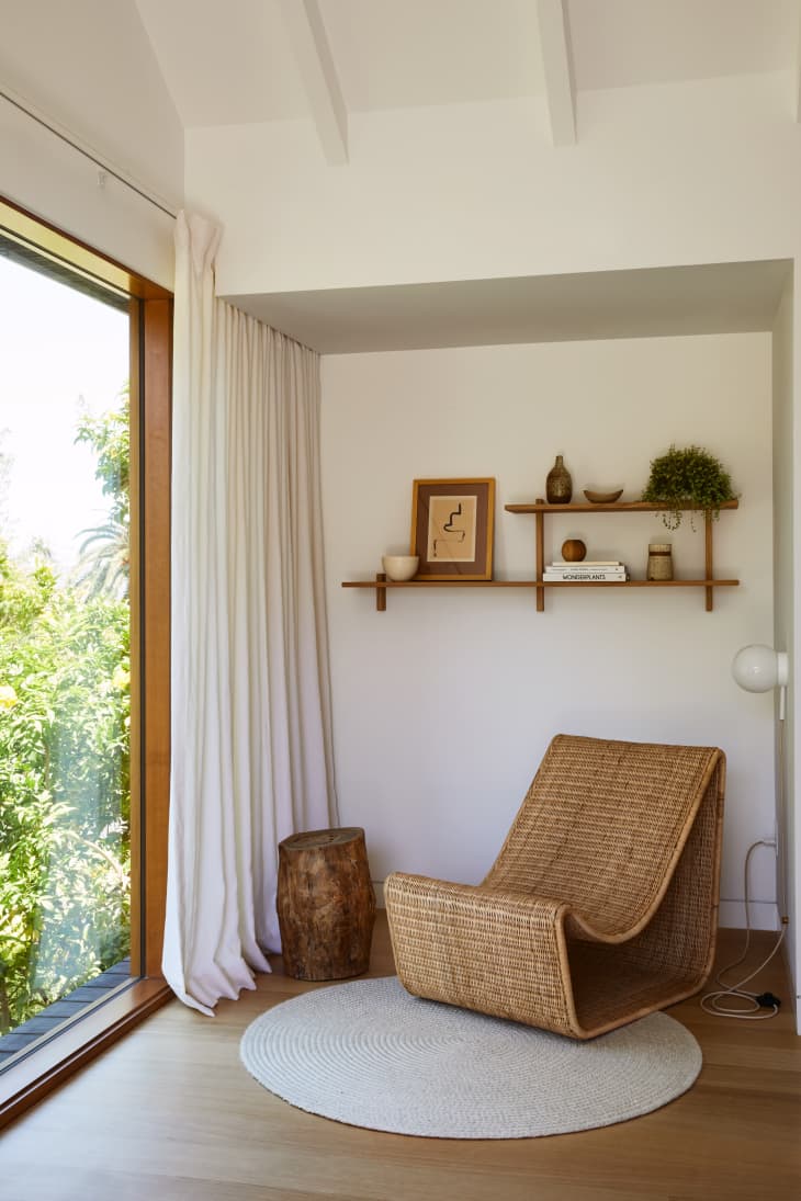 These Earthy, Minimalist Rugs Are Made for Small Space Living ...