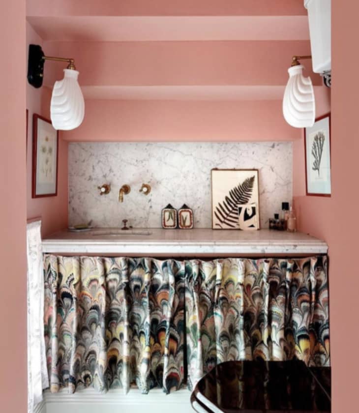 Skirted Sinks Are Back for the Kitchen, Bathroom, and Beyond ...