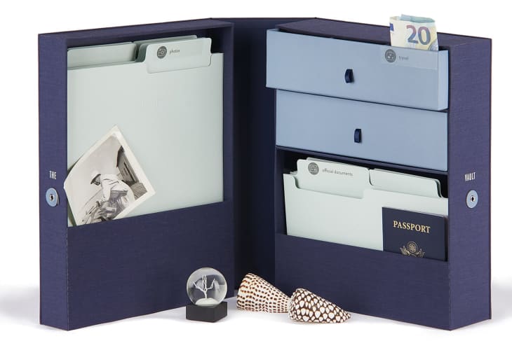 The Best Pieces for Saving Your Keepsakes and Collectibles Without the ...