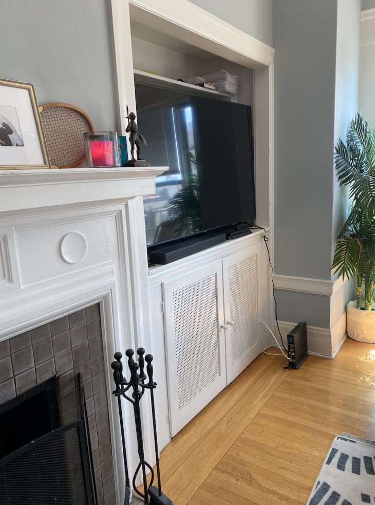 Here's Why You Should Rethink Your Television Set Placement | Apartment ...