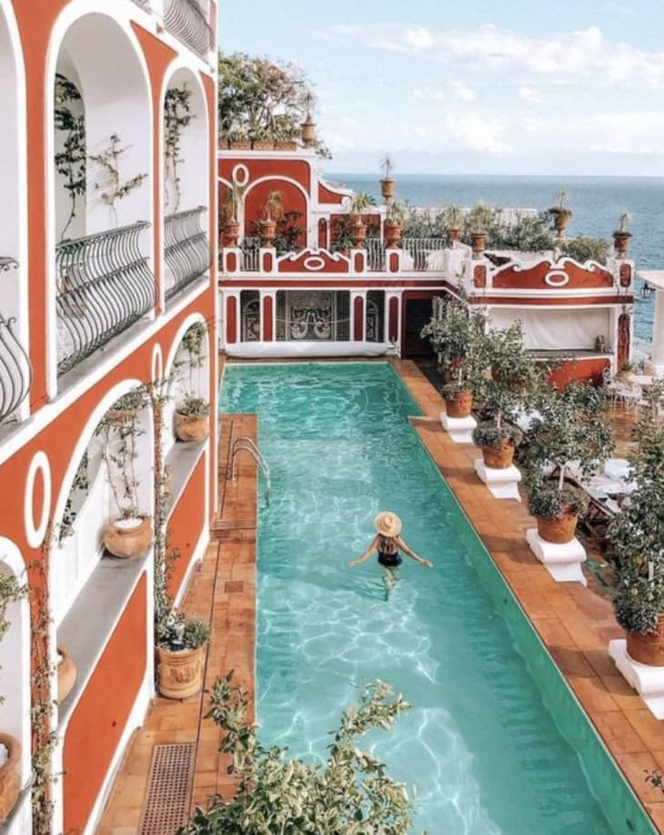 Turn Your Backyard Into a Chic Boutique Hotel | Apartment Therapy