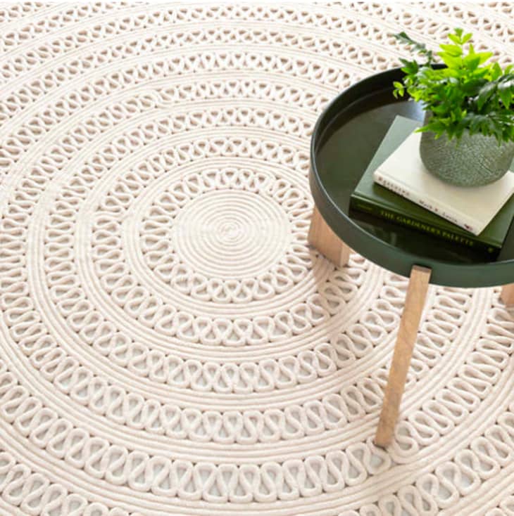 The Best Round Area Rugs 2022 | Apartment Therapy
