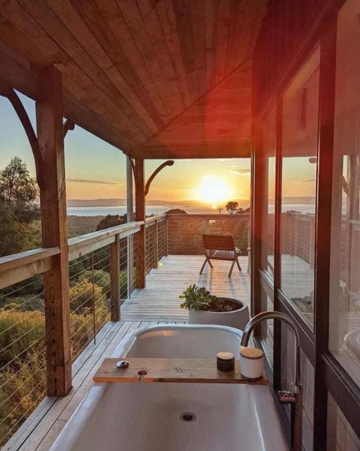 8 Dreamy Outdoor Bath Ideas | Apartment Therapy