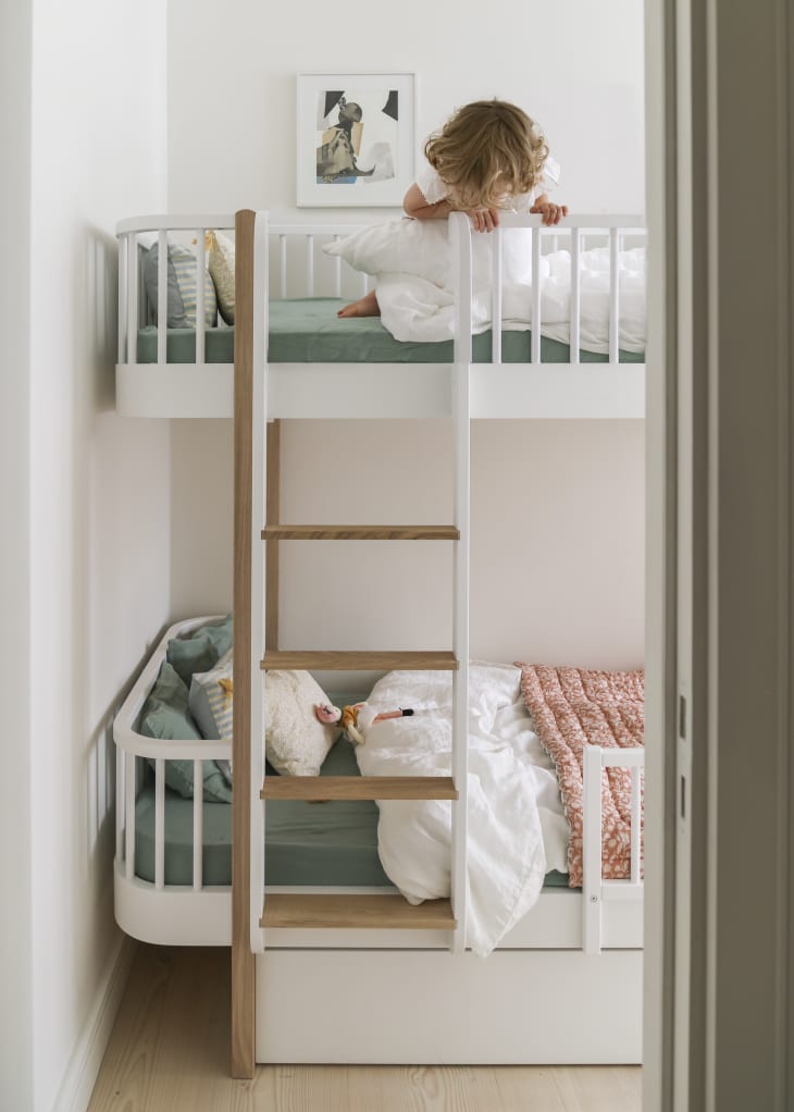 9 Tips For Choosing the Right Bunk Beds, According to an Expert ...