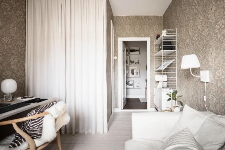 5 Smart Ways to Use Curtains In a Small Space to Make it Look More ...