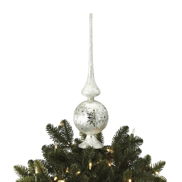 These Time-Traveling Trends Are Taking Over Holiday Decor | Apartment ...