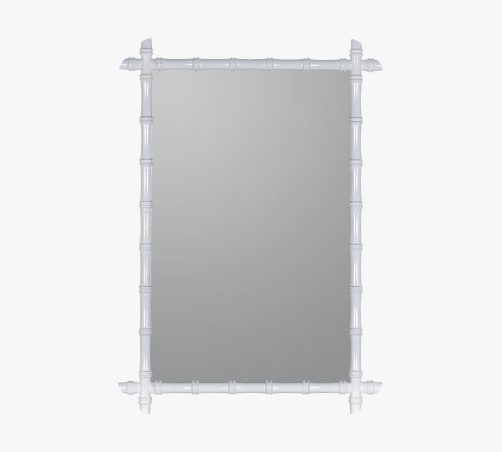 Cross-Corner Mirrors Are the New "It" Mirrors - 2022 Mirror Home Decor ...