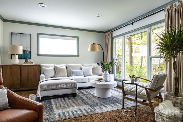 10 Best Trim Paint Colors of 2024, According to Designers | Apartment ...