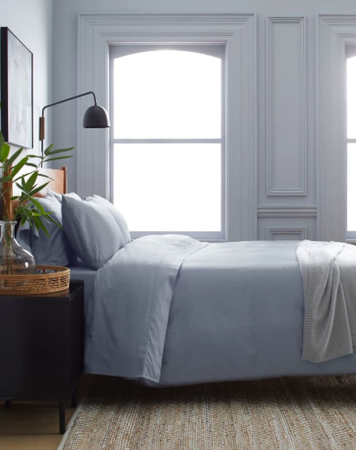 5 Blue-Gray Sheet Sets That Look Way Cooler Than White | Apartment Therapy