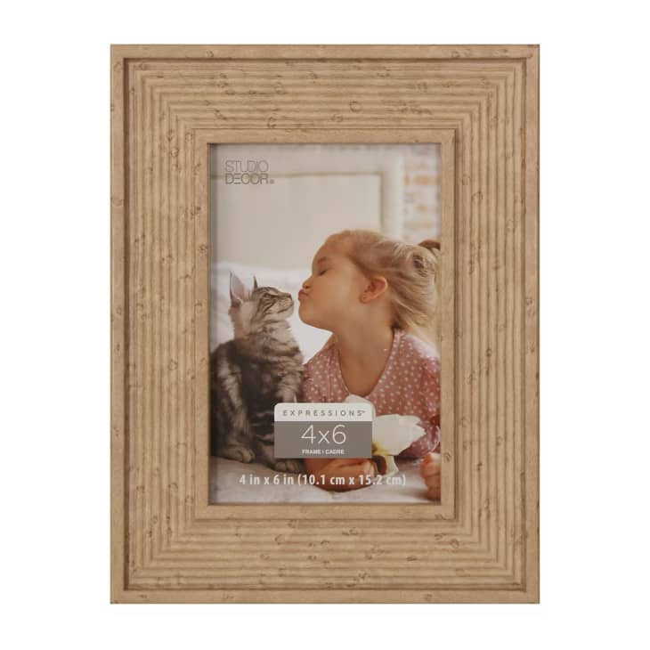 Michaels Is My Go-To Spot for Affordable Picture Frames | Apartment Therapy