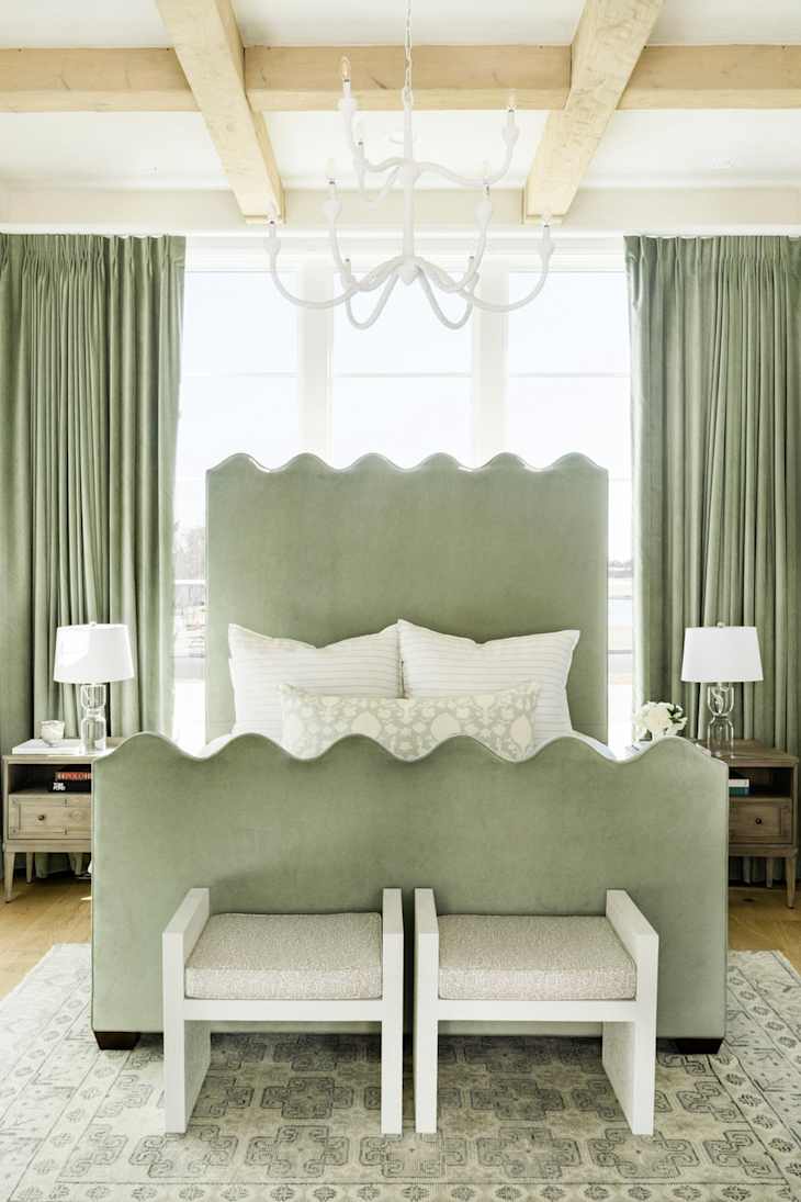 Use Curtains Behind Your Bed for a Stunning Design Statement ...