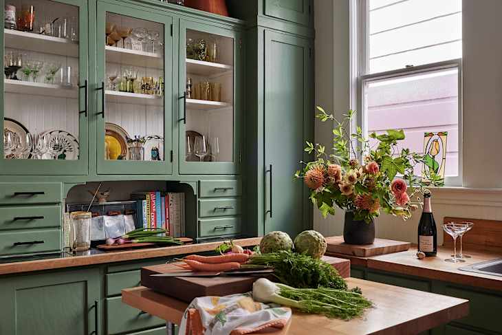Here's Everything You Need to Know About an Unfitted Kitchen ...