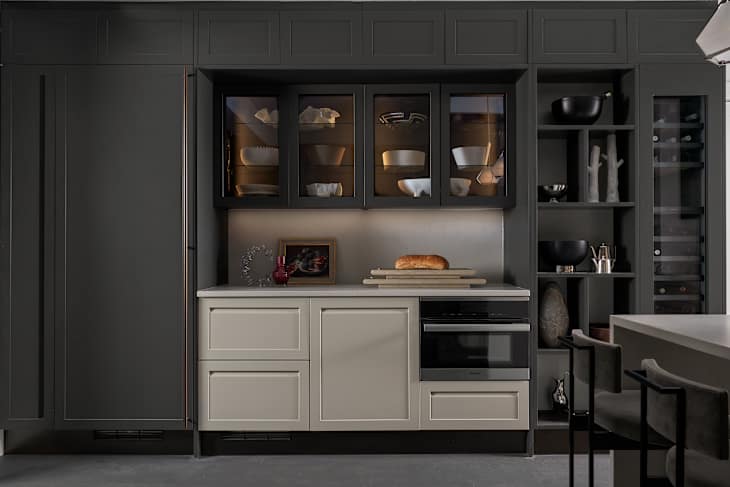 7 Classic Gray Kitchen Cabinet Colors: Designer-Approved Paints ...