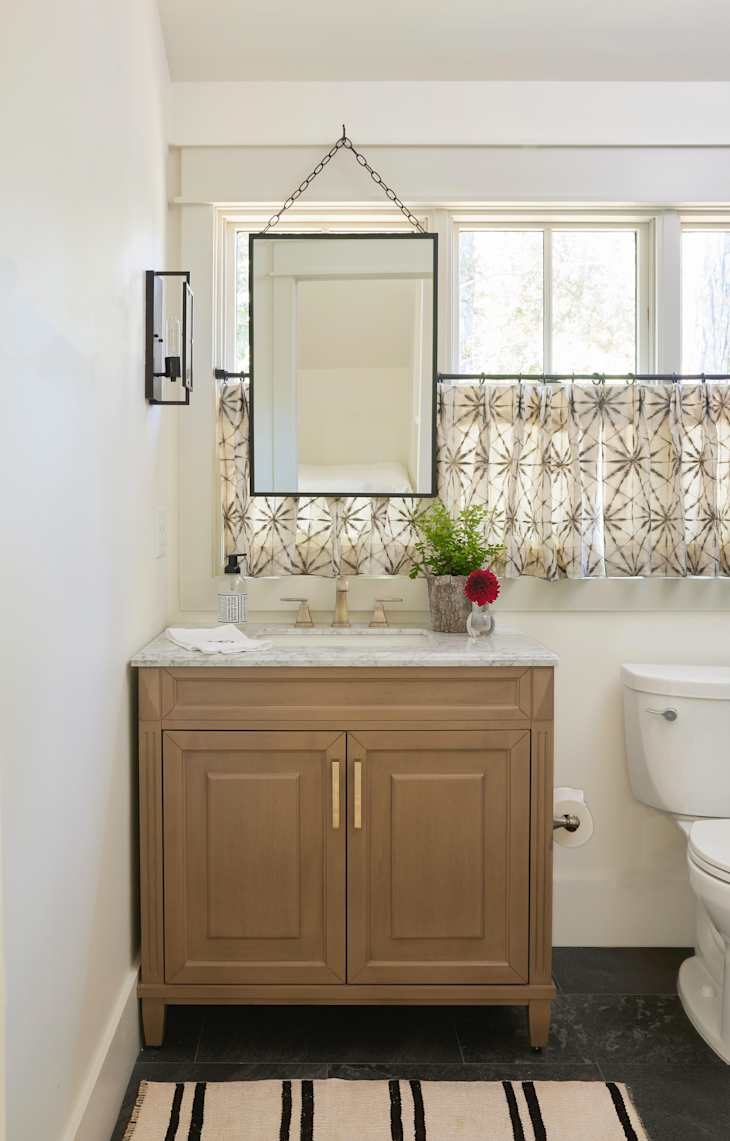 Why to Put a Mirror in Front of a Window in a Small Space | Apartment ...