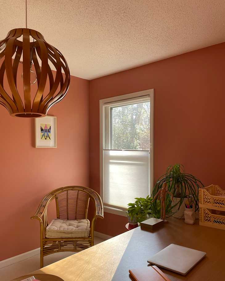 What’s the Point of a Popcorn Ceiling? A History of Its Popularity ...