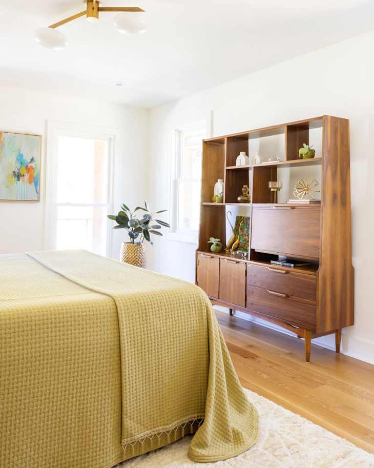 5 Bedroom Hacks That Break Design Rules in a Good Way | Apartment Therapy