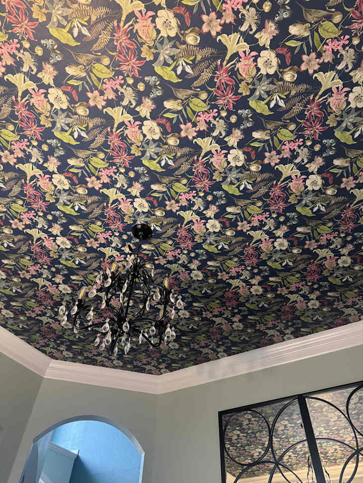 30 Ceiling Wallpaper Ideas That Designers Say Add Instant Drama ...