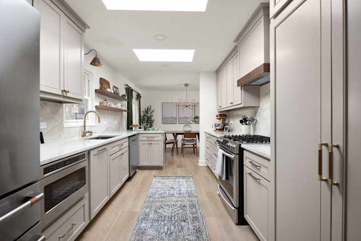 72 Small Kitchen Design Ideas for Cramped Floor Plans | Apartment Therapy