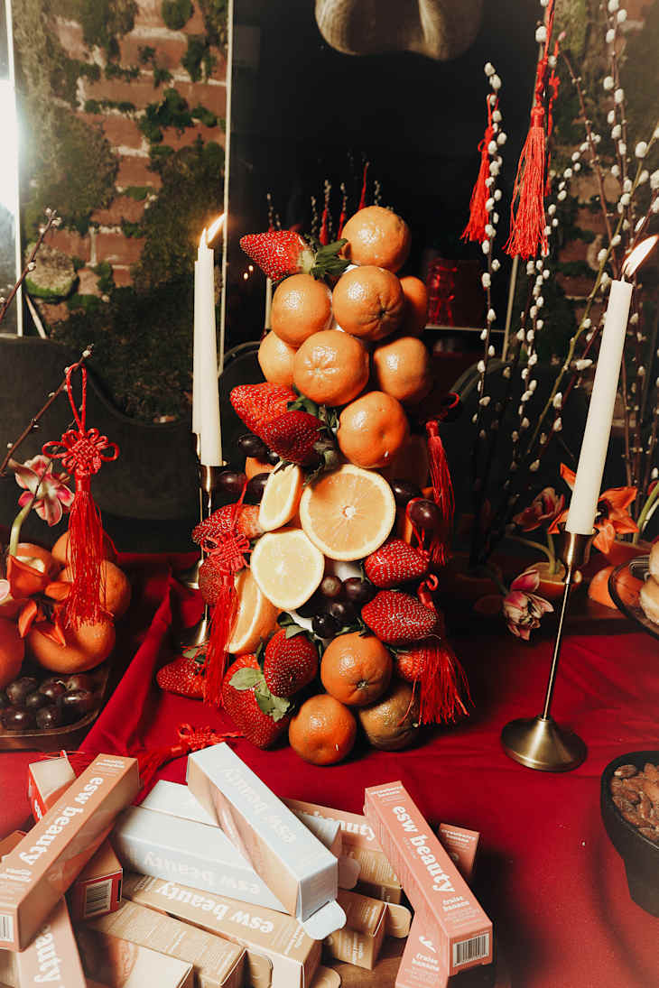 Lunar New Year Home Decor: 7 Lucky Items to Gift & Display | Apartment ...