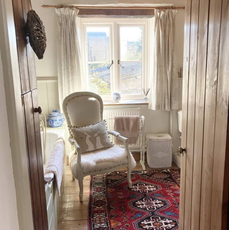 How to Style a Chair in a Bathroom | Apartment Therapy